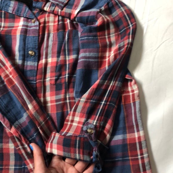American Eagle Outfitters | Tops | Fannel For The Fall Red White Navy ...